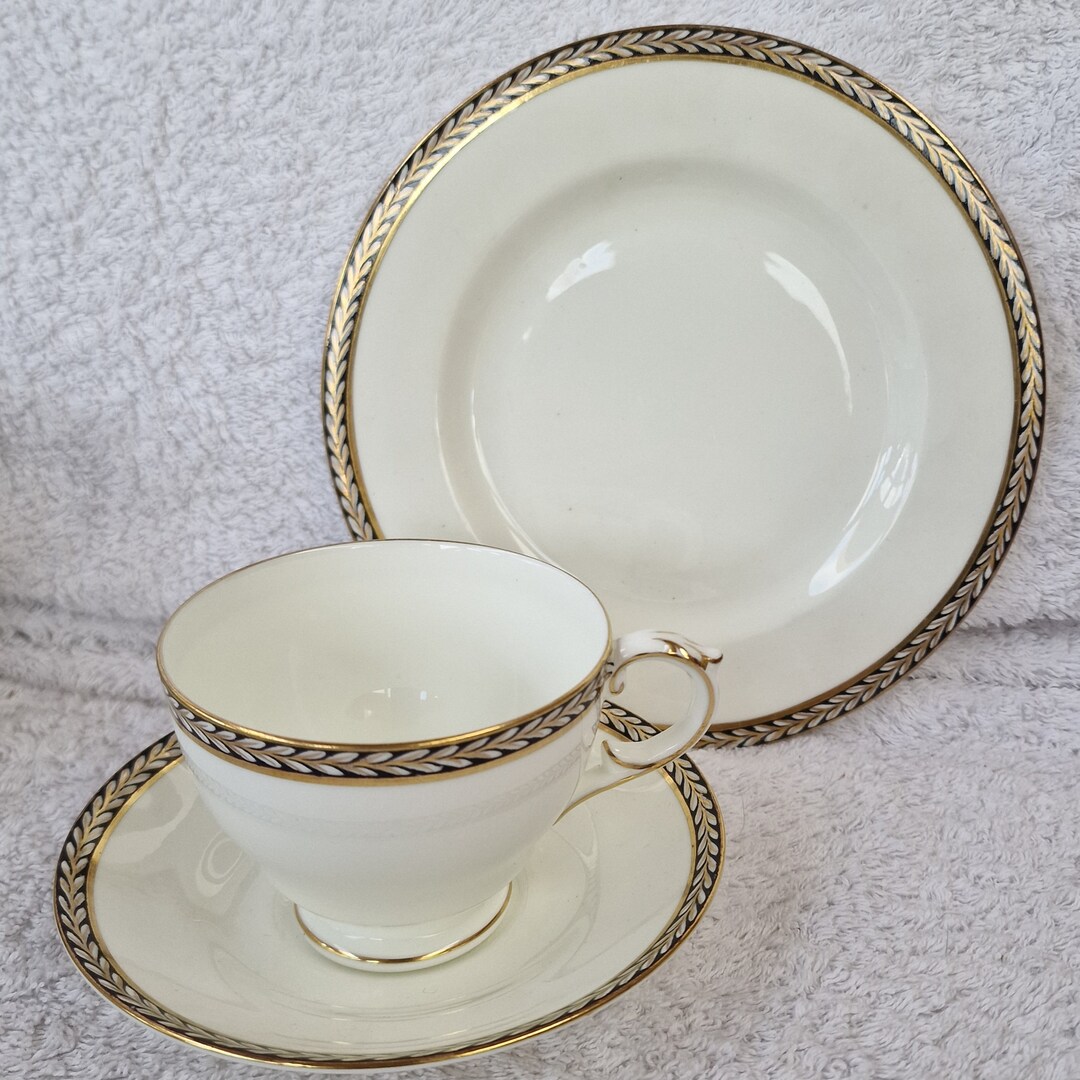 Vintage George Jones, Crescent, Bone China Trio - Classic Laurel Leaf ...