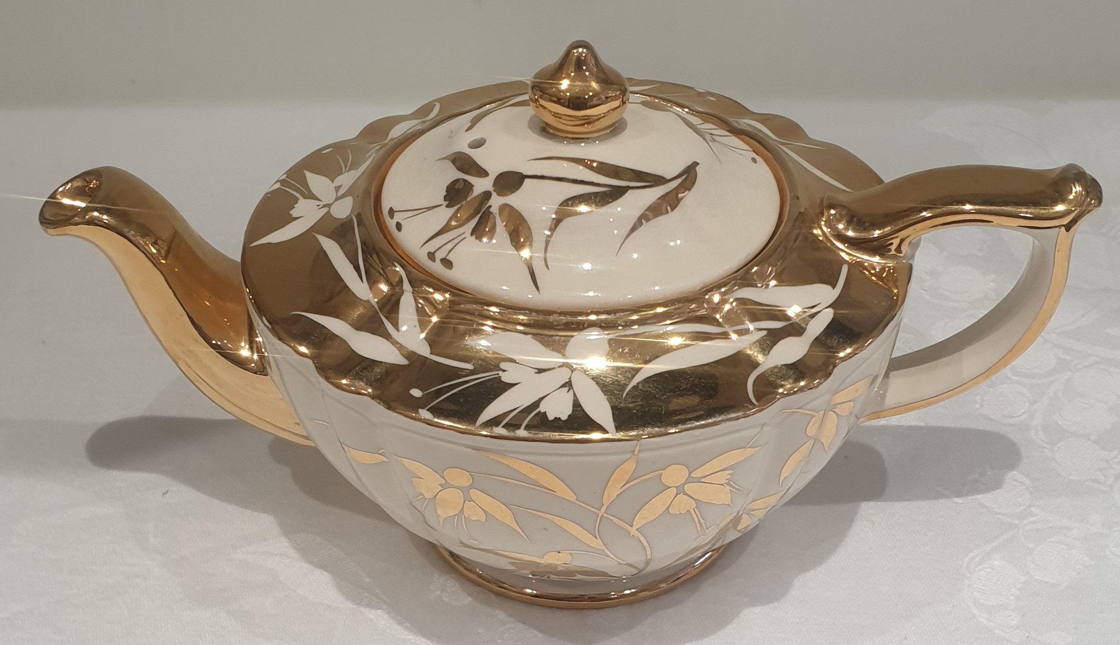 Sadler Footed Pottery Teapot Heavy Gilt and Gilt Flowers - Etsy