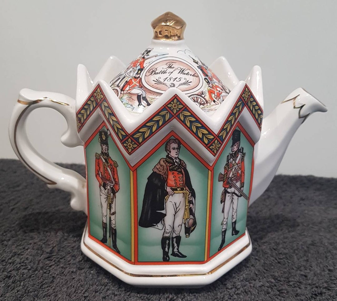 Sadler Pottery Teapot - Duke of Wellington and Soldiers of Battle of ...