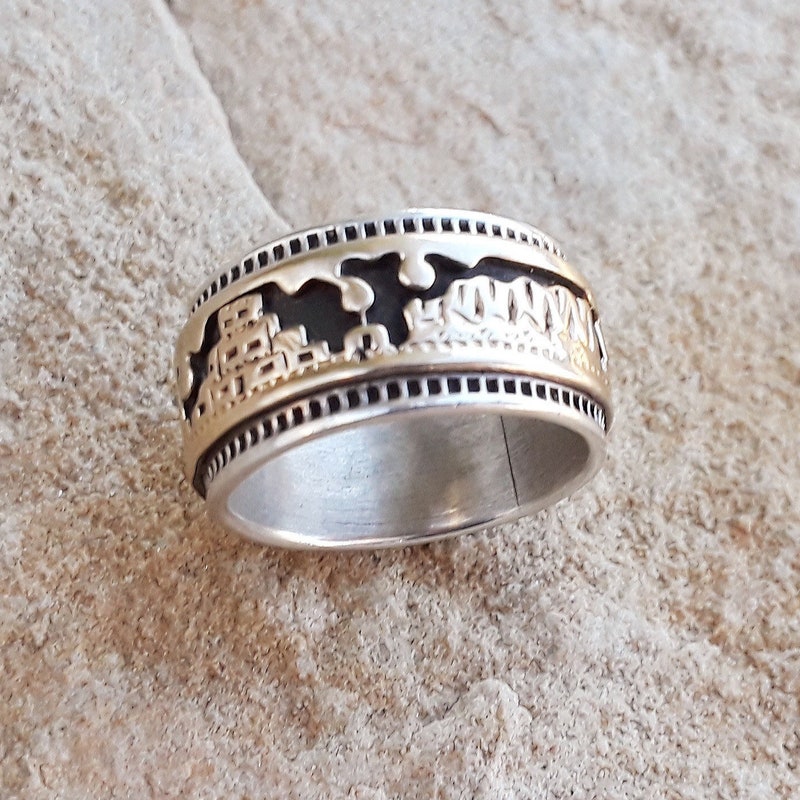 Storyteller Ring - Etsy