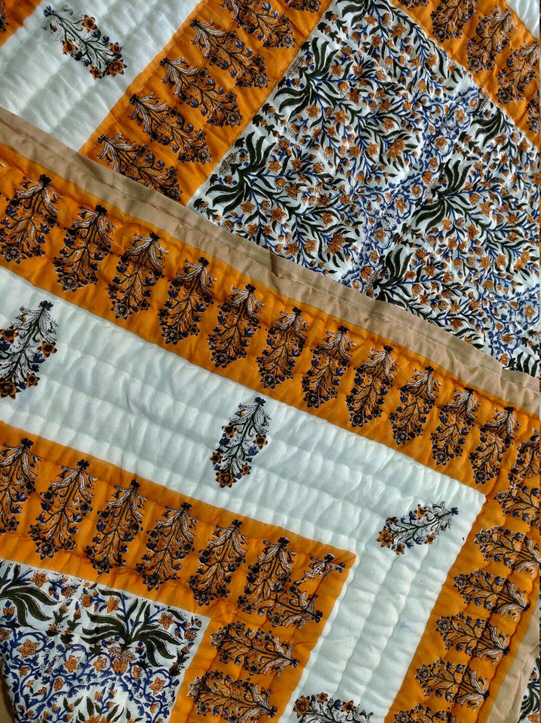 Hand Block Print Quilt With Beautiful Border , Heavier and Thicker ...