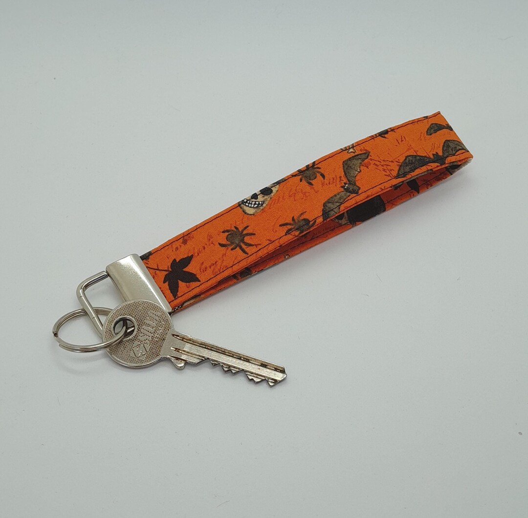 Something Wicked Key Fob Wristlet – Spooky Goth Style Keyring - Etsy ...