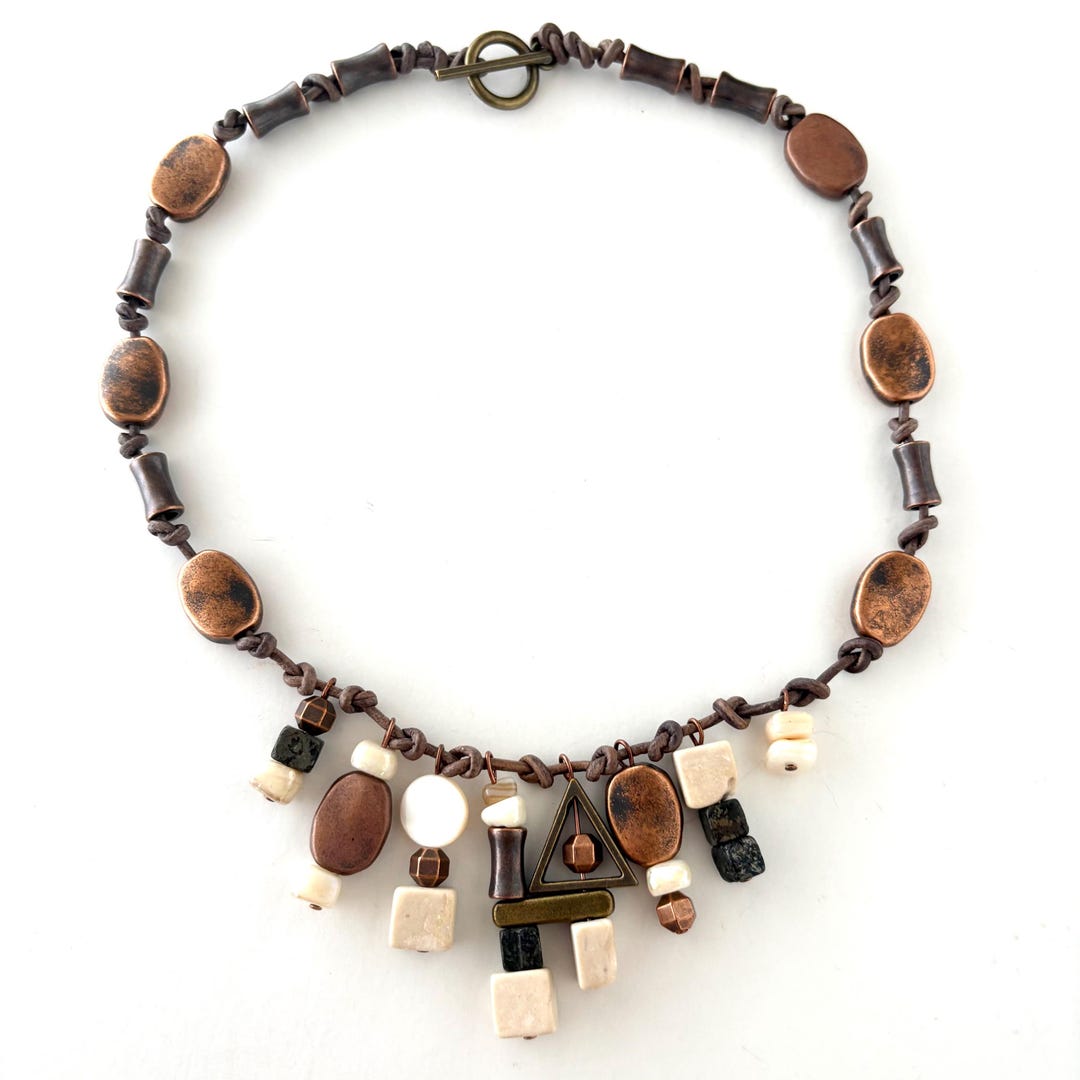 Unique Single Strand “matera” Pendant Necklace With Shell Riverstone ...