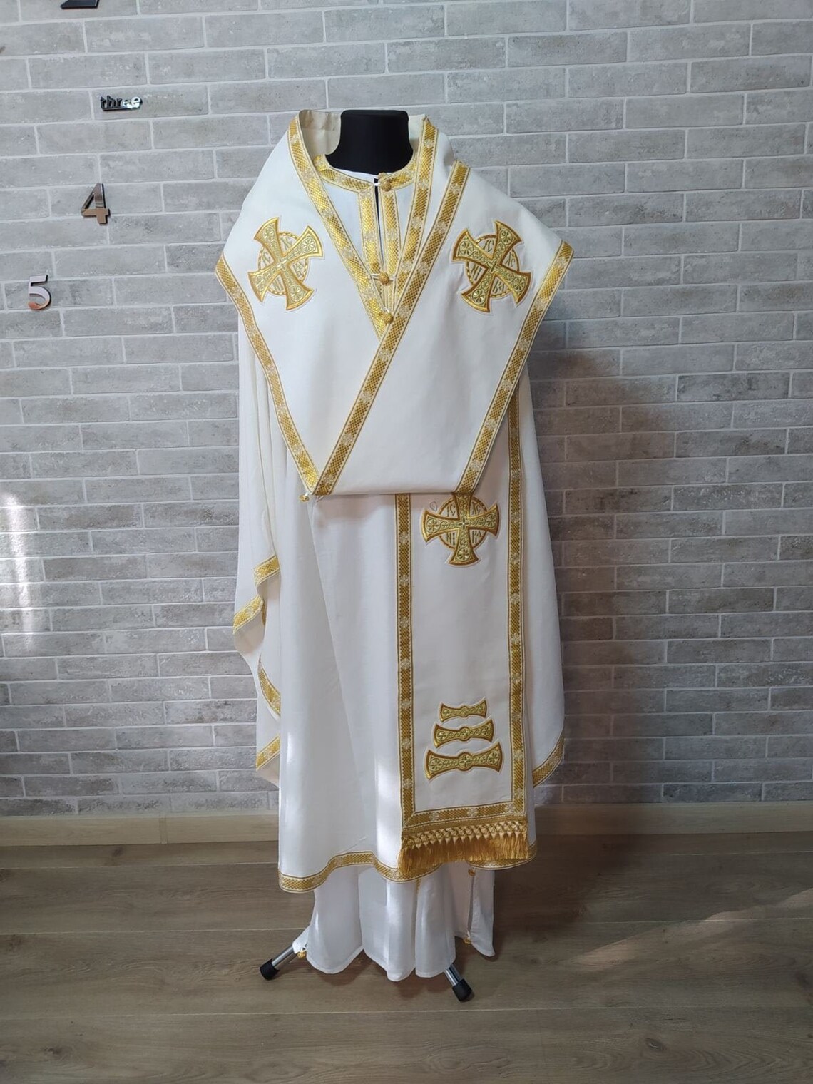 White Bishop's Vestments Vestments for Bishop - Etsy