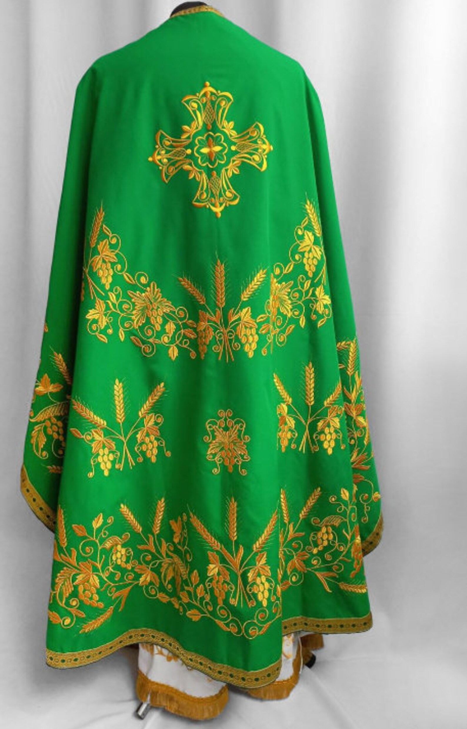 Green Greek vestment Priest robe Orthodox vestments | Etsy