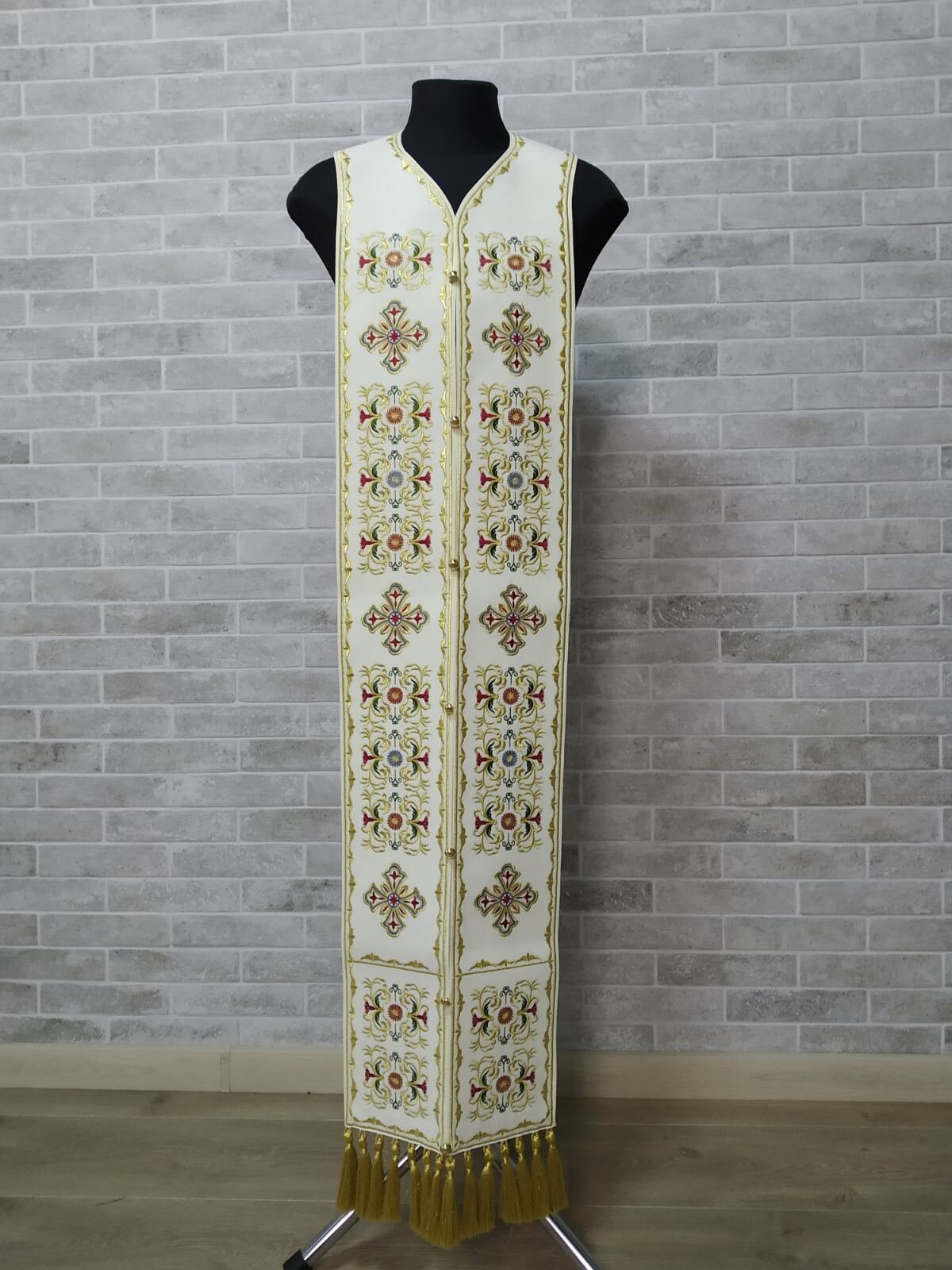 Embroidered Communion set Stole and cuffs Priest's set | Etsy