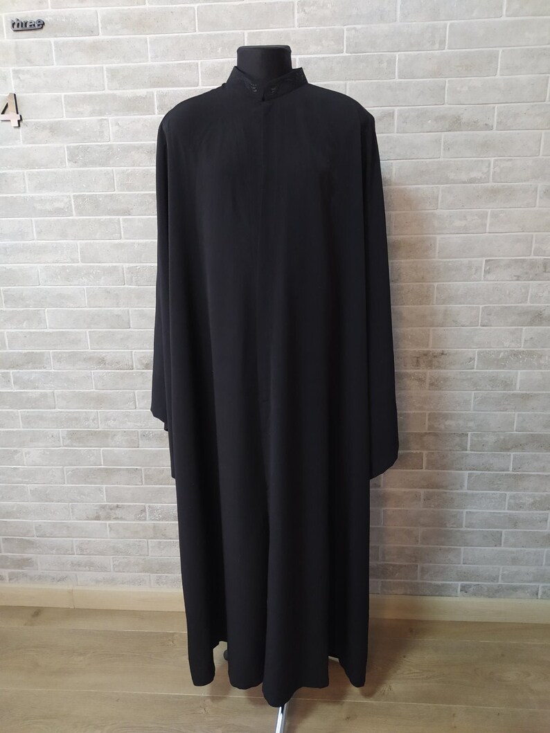 Greek Style Riassa With Machine Embroidery in Crash Outer | Etsy