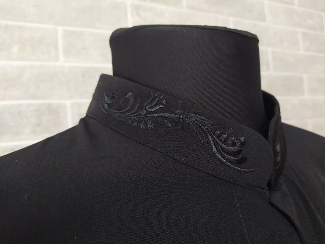 Greek style riassa with machine embroidery in crash Outer | Etsy