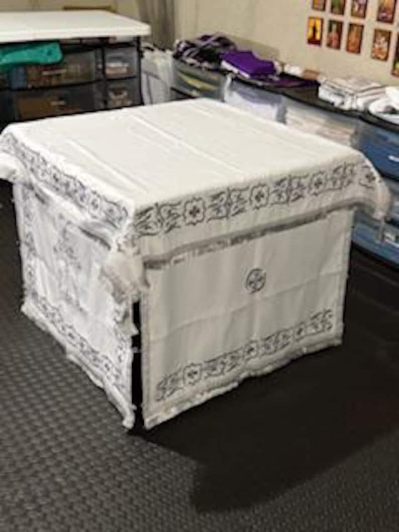 Altar Cover - Covers for the Altar Table - Vestment on the Throne and ...