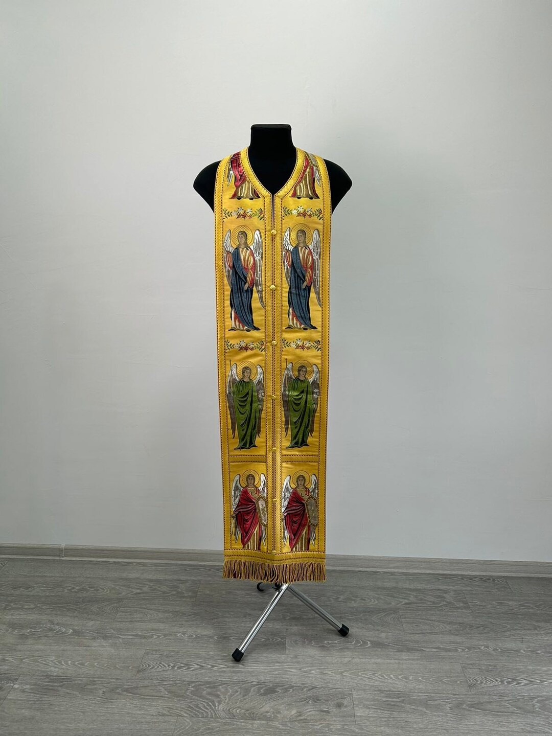 Communion Set in Greek Brocade - Stole and Cuffs in Greek Brocade ...