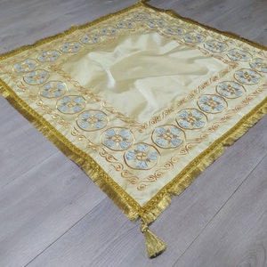 Embroidered Altar Cover - Covers for the Altar and Prothesis Table ...