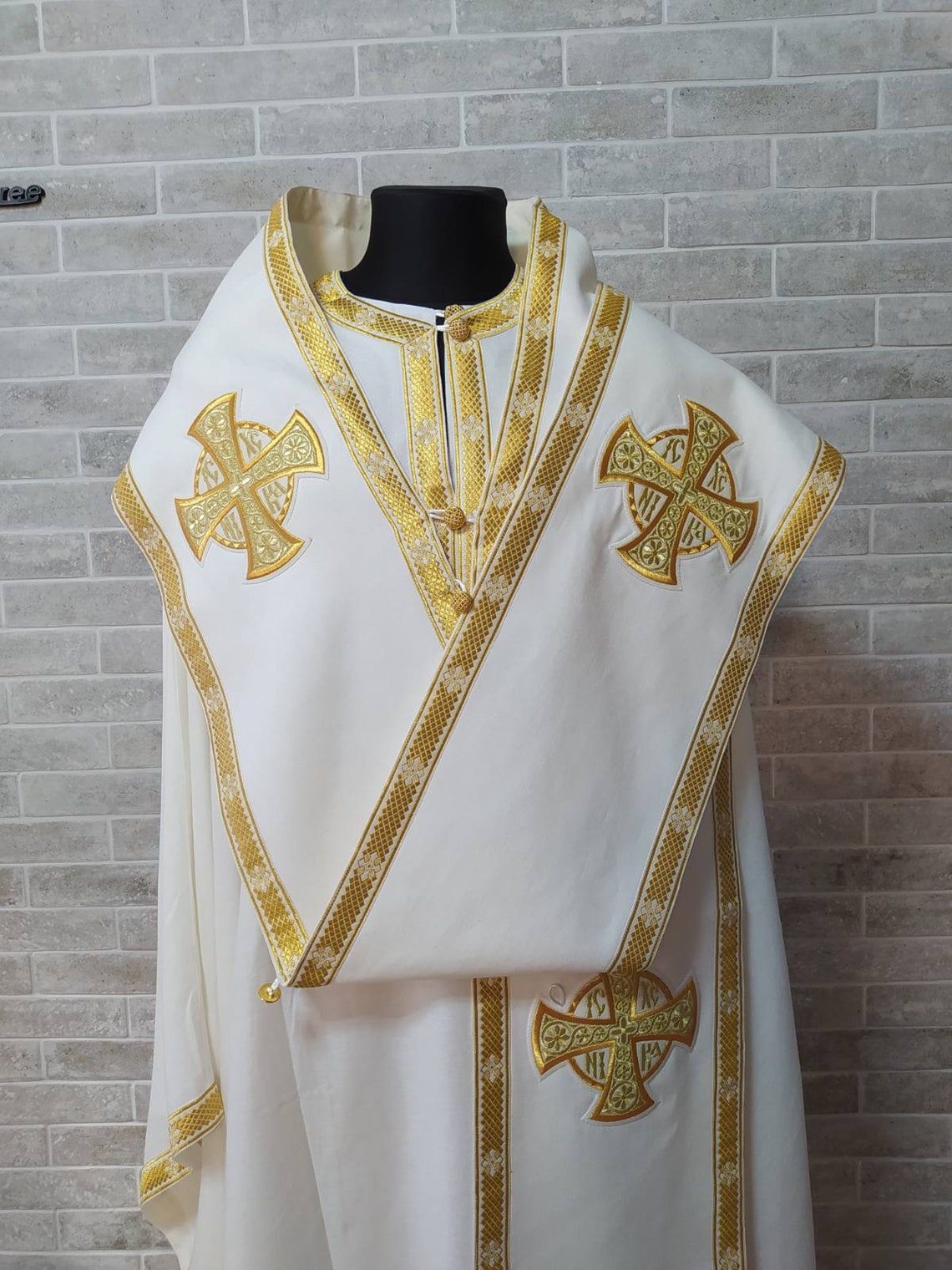 White Bishop's Vestments - Vestments for Bishop - Archbishop Vestments ...