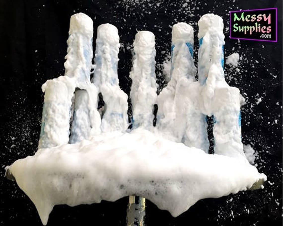 AVALANCHE SPLURGE: Bugsy Malone • Foam Spray • Custard Pie Spray • Snow ...