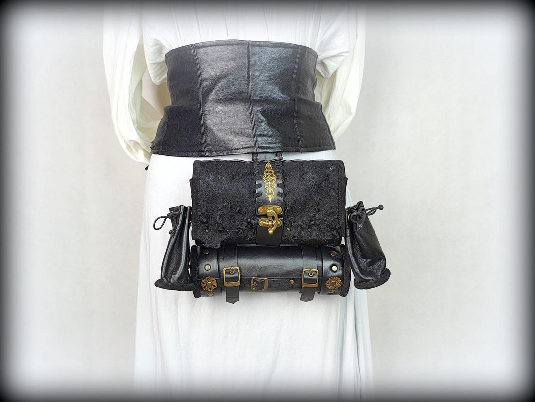 Handmade Black Leather Belt Bag Set: Merino Wool Felt, LARP Cosplay - Etsy
