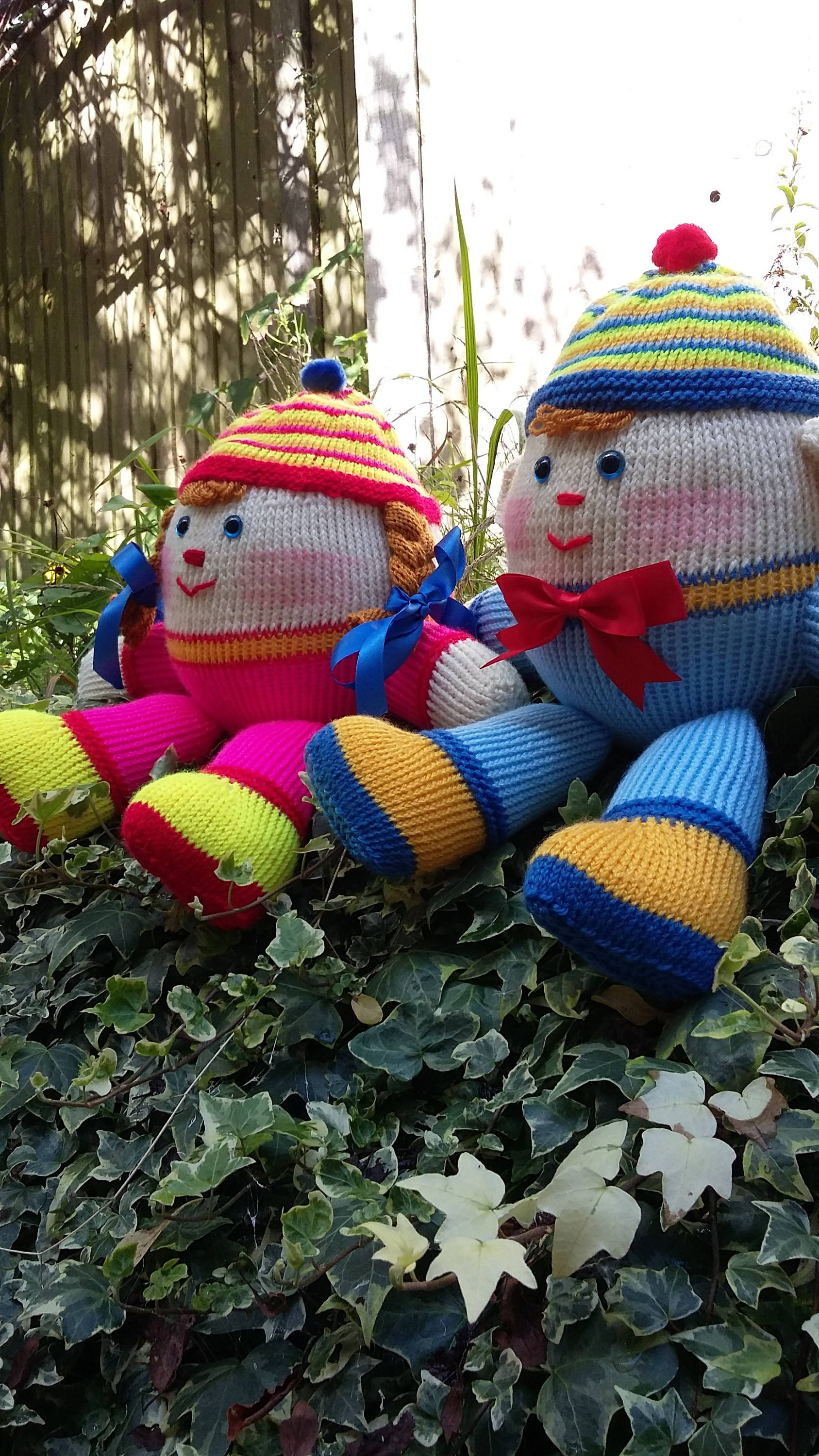 Knitted Humpty Dumpty Boy and Girl, Knitted Toys, Kittens, Pillow, Jean ...