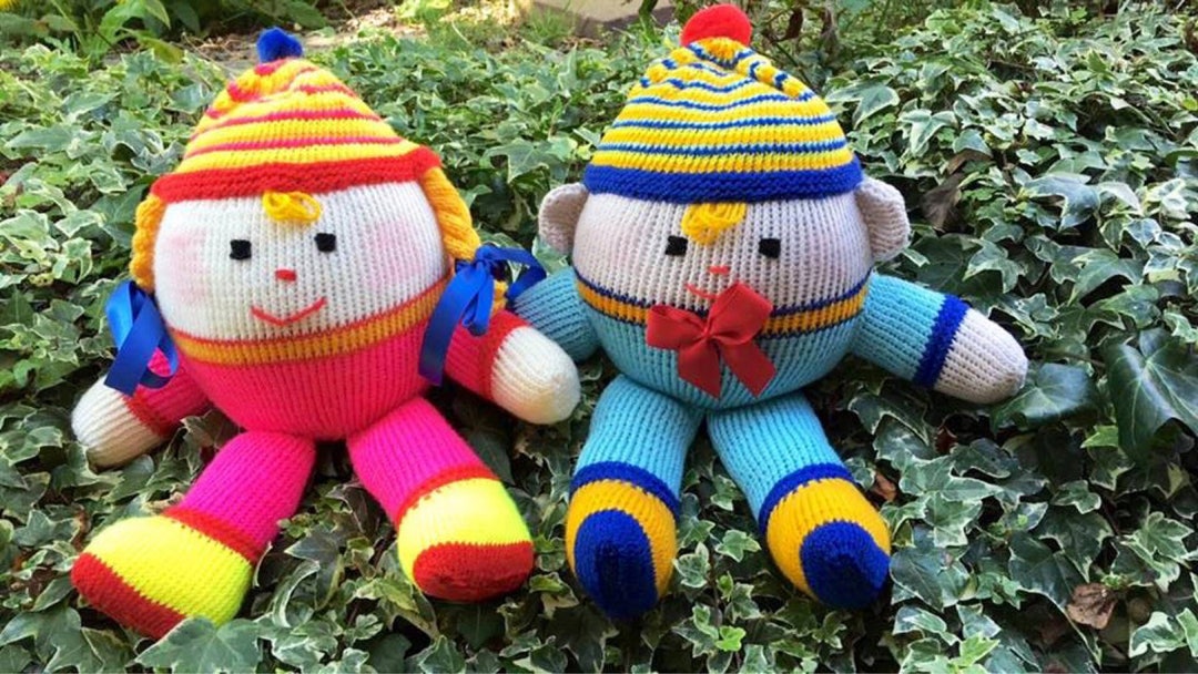 Knitted Humpty Dumpty Boy and Girl, Knitted Toys, Kittens, Pillow, Jean ...