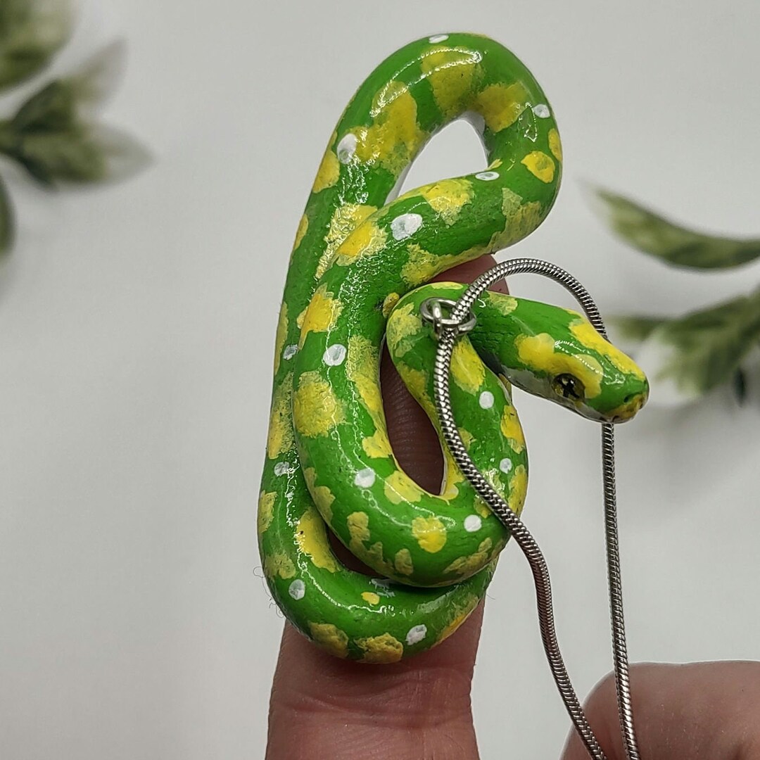 Biak Tree Python Necklace Green Biak Tree Pythons Red Biak Tree Python ...