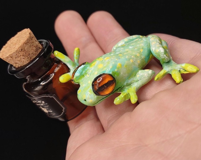 Halloween Glass Frog Trinket Holder- Glass Frog Art- Miniature Frog Art ...