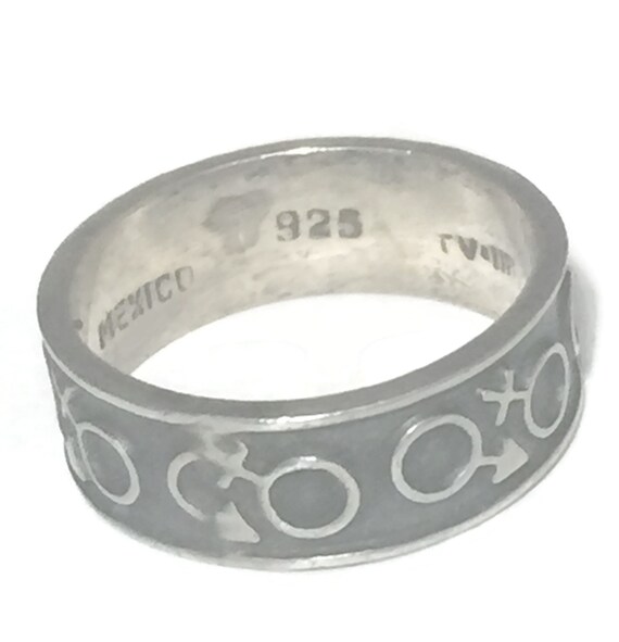 Vintage Female Symbol Ring Size 9 Female Symbol Band … - Gem