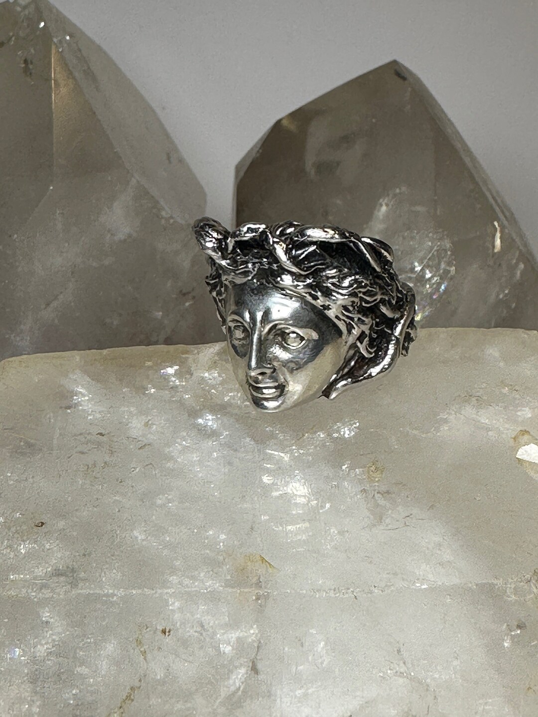 Face Ring Size 10.7 Classical Renaissance Birds Face Figurative Band ...