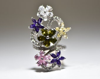 Floral Cocktail Ring - Etsy