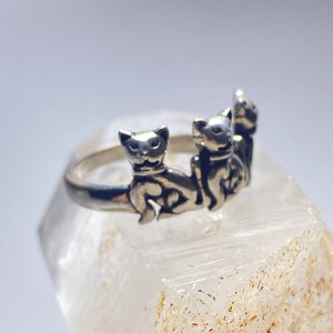 Cat Ring Cats Band Sterling Silver Kittens Women Girls Size 7 - Etsy