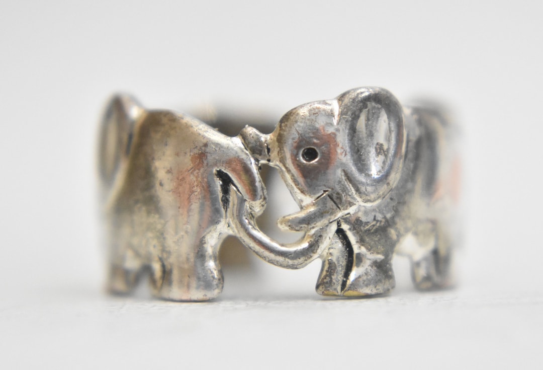 Elephant & Baby Elephant Calf Ring Women Thumb Ring or Thumb - Etsy