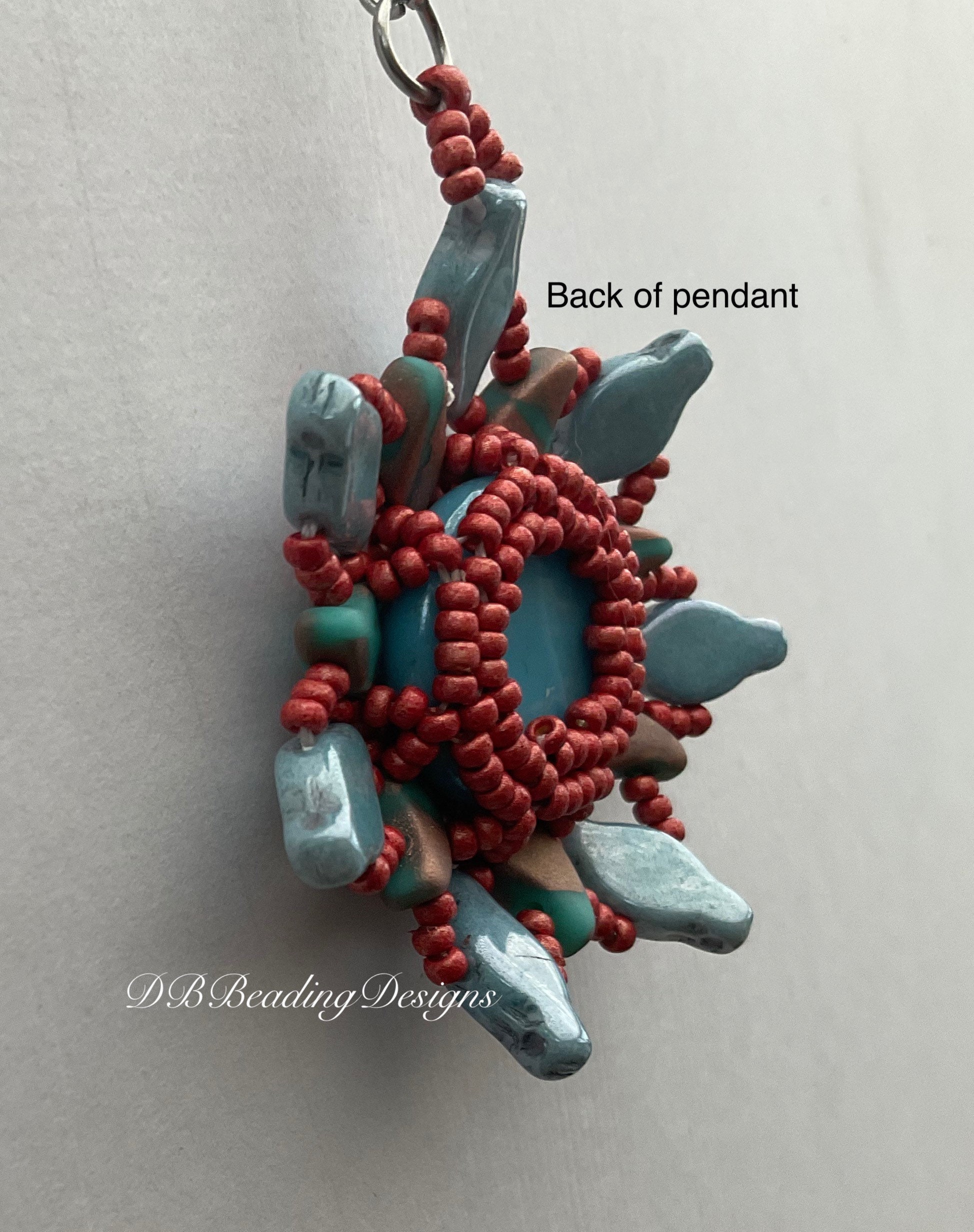 Orinthia Beaded Pendant and Earrings Pattern | Etsy