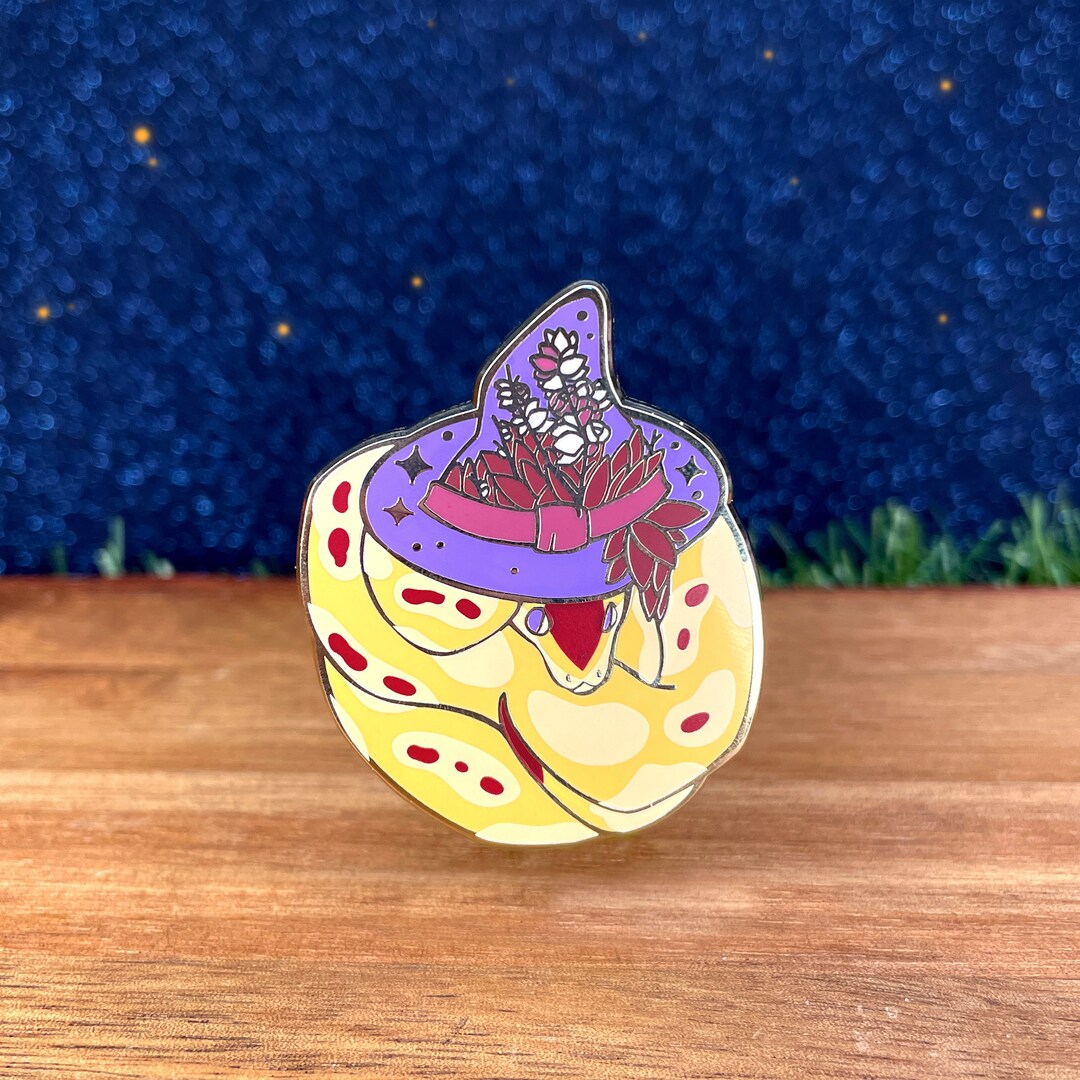 Kuma Hard Enamel Pin, Ball Banana Python, Cute Halloween Animal ...