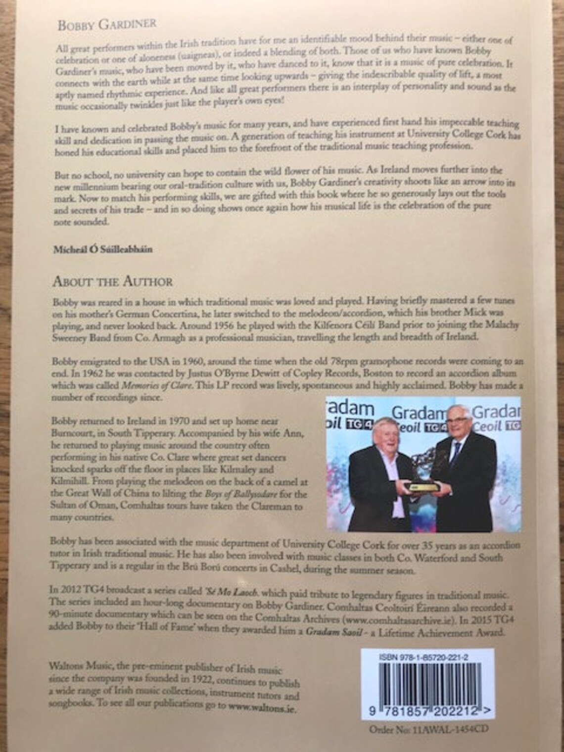 A Complete Guide to the Irish Button Accordion by Bobby Gardiner Book ...