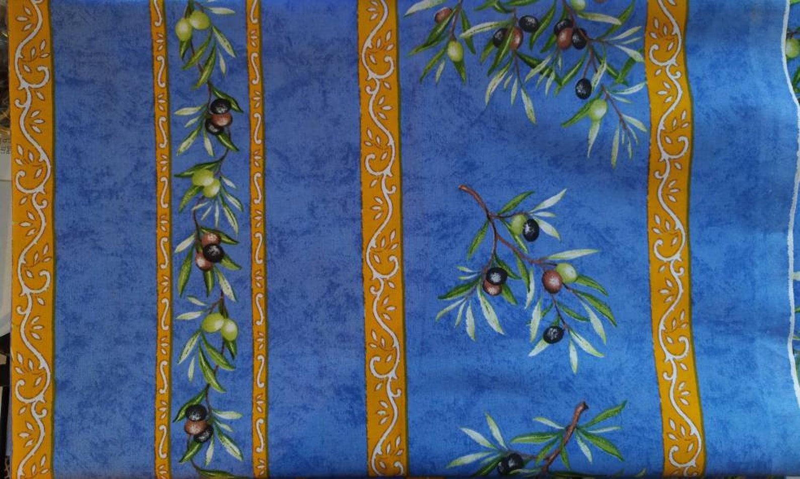 Tissu PROVENCAL - Motifs Branches d'Olivier. -10% - Etsy France