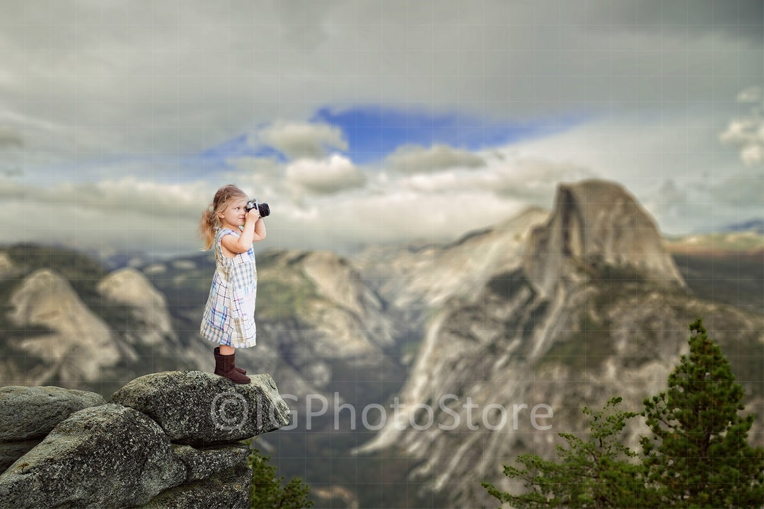 Rock Edge in Mountains Digital Backdrop, Cliff Edge Background, Sierra ...