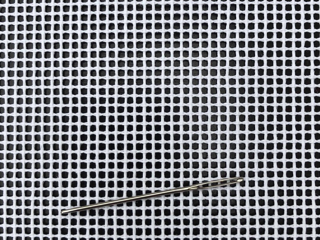 Zweigart Interlock Mono Canvas, White Colour, 10-count / 10hpi and Size ...