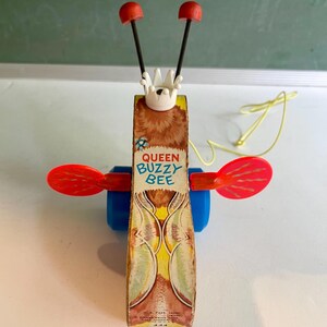 Vintage Queen Buzzy Bee, Fisher Price, Made in USA, Pull Toy - Etsy