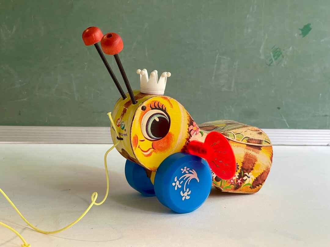 Vintage Queen Buzzy Bee, Fisher Price, Made in USA, Pull Toy - Etsy