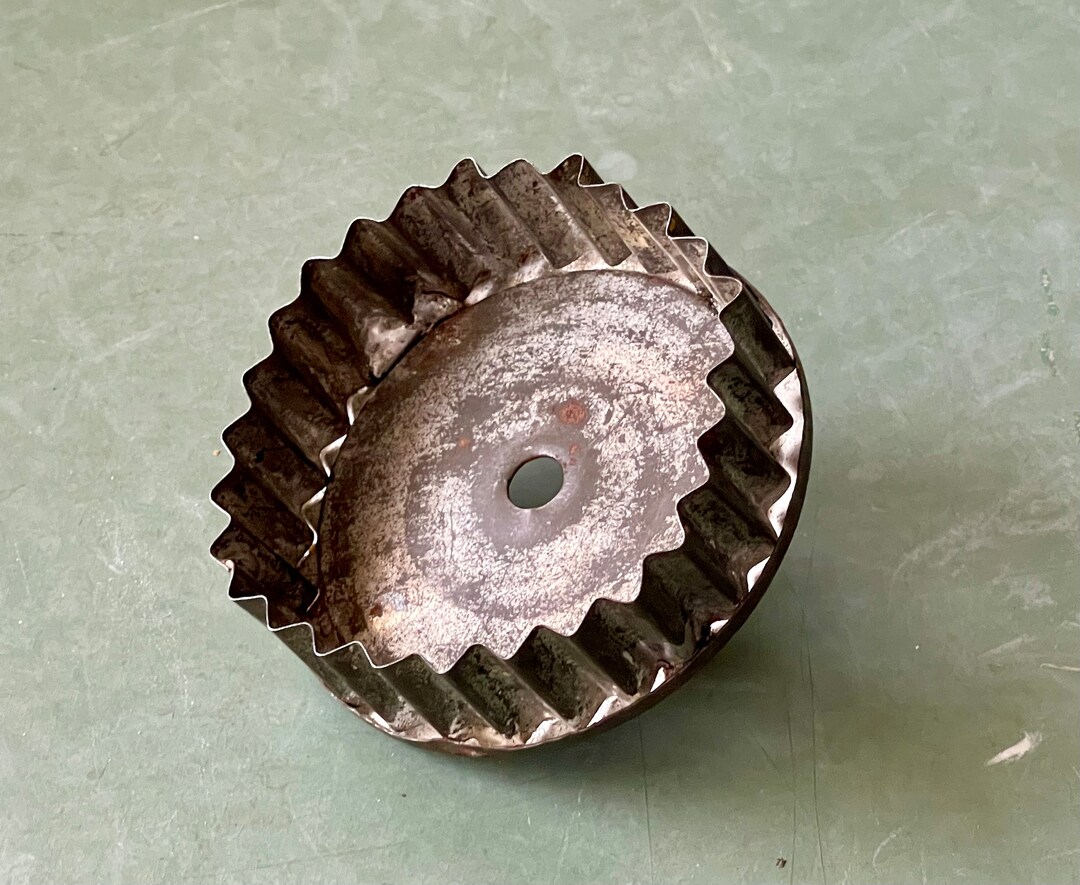 Antique Tin Fluted Biscuit Cutter - Etsy
