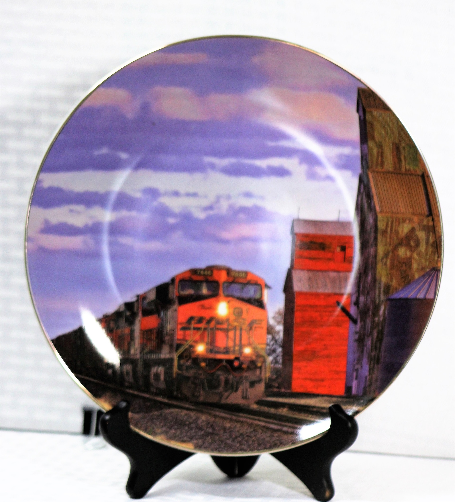 3 BNSF Railway Plates, Rural Skyscrapers BNSF 7446, Stormy Skies Bnsf ...