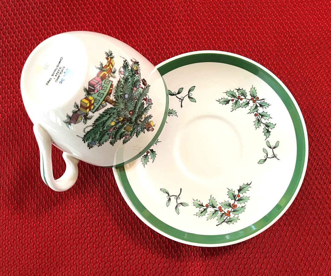Spode "christmas Tree" Tea Cups and Saucers, Set of 5 Comprising 10 ...