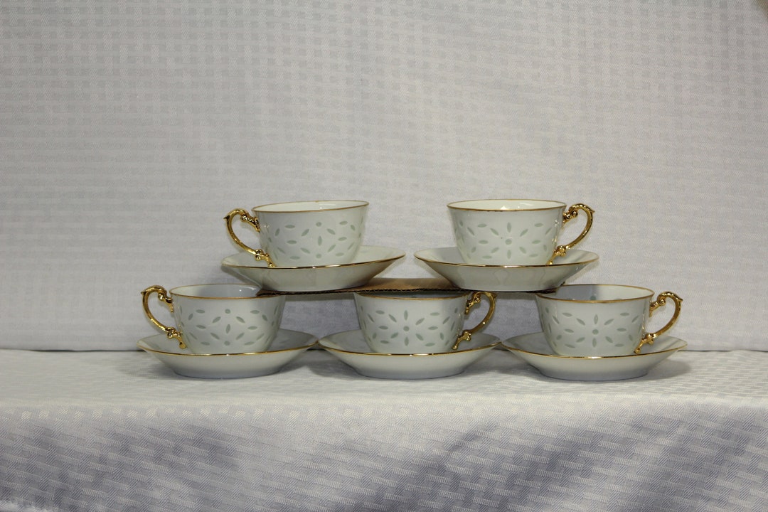 Rice Pattern Porcelain Tea Cups and Saucers With Gold Rims and Gold ...