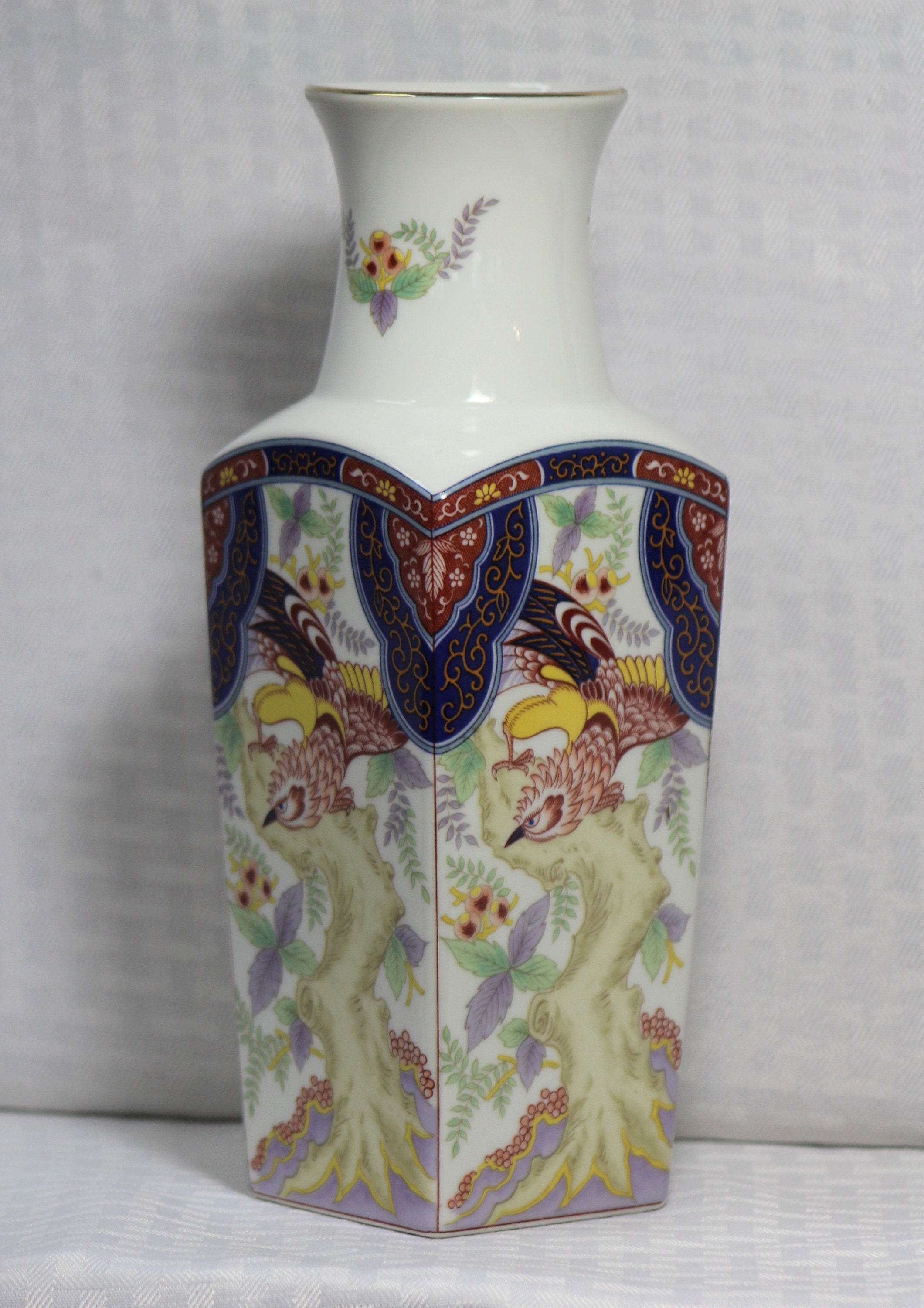 Japanese Imari Vase Signed Imari Ware Decorated With Golden | Etsy