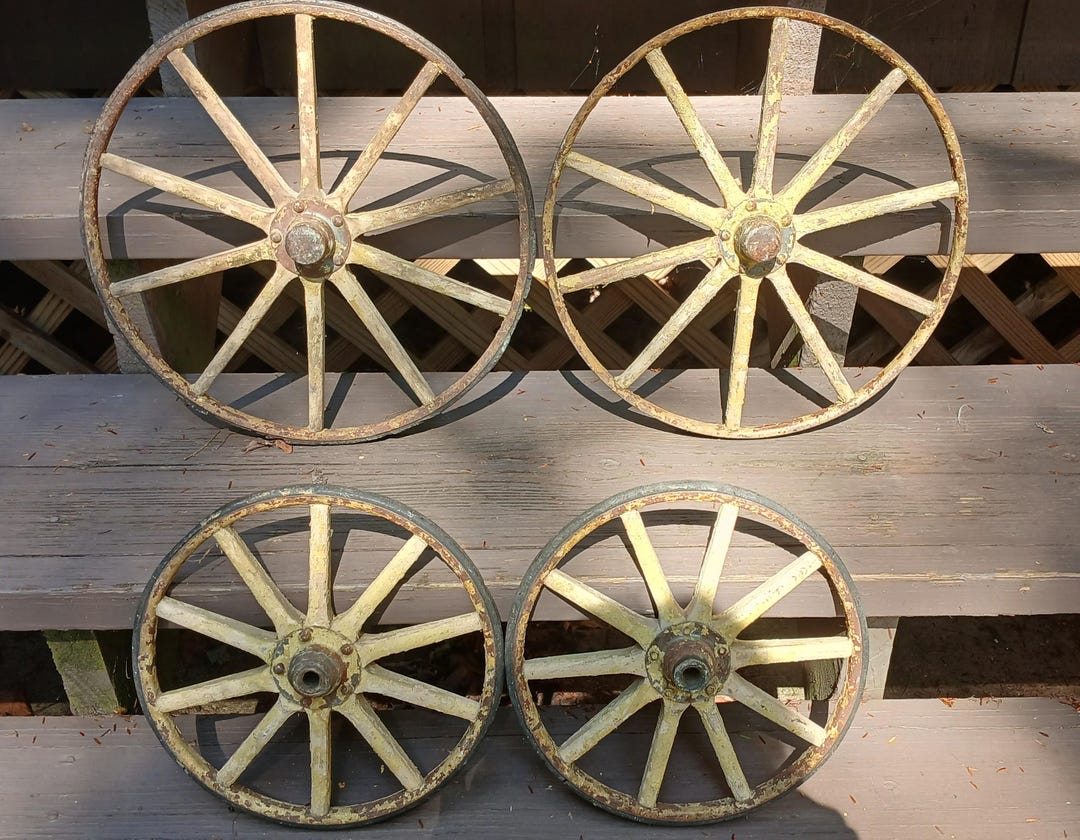 Old Shabby Carriage Wheels - Etsy