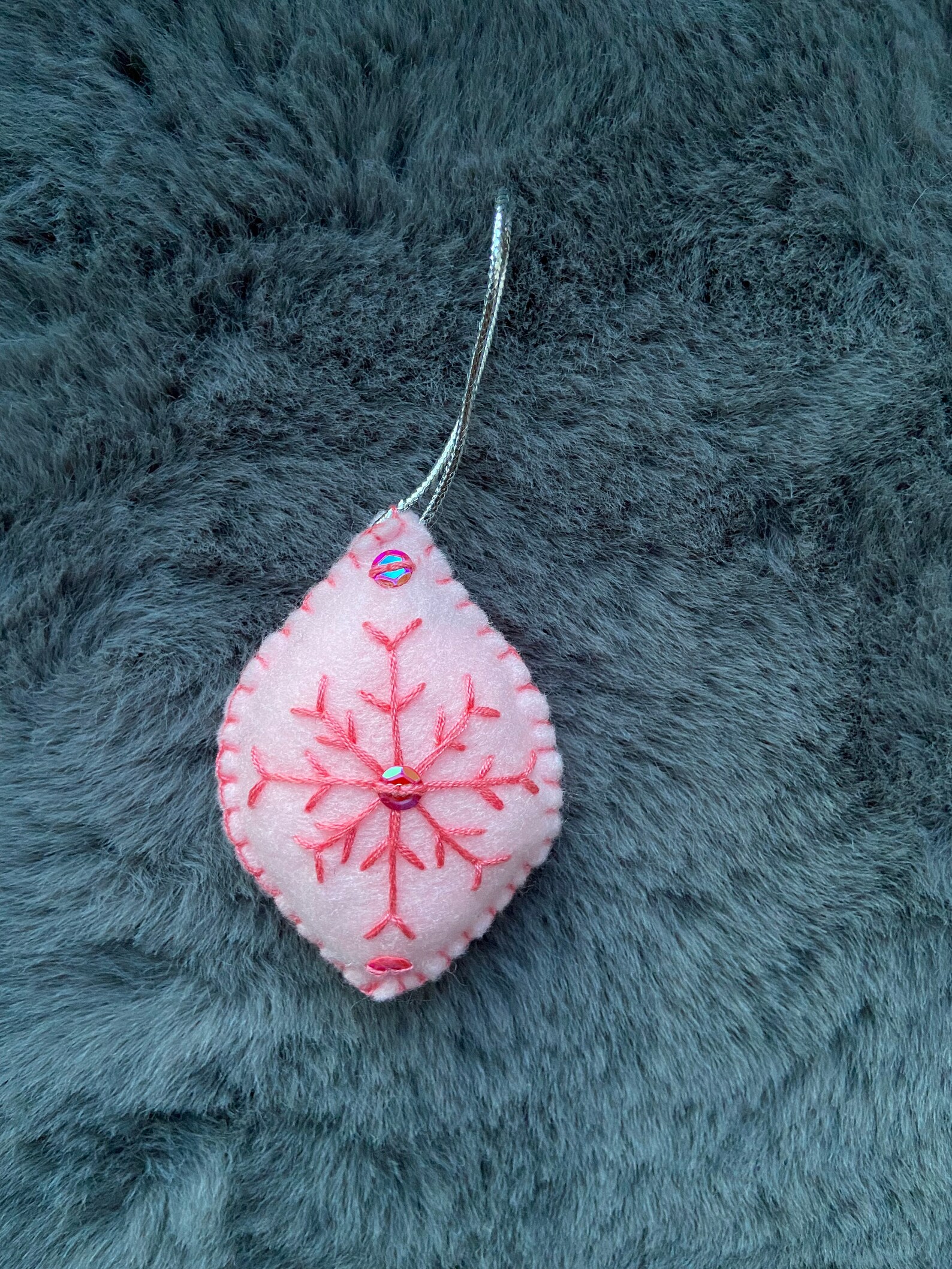 Set of 3 Hanging Felt Decorations - Etsy