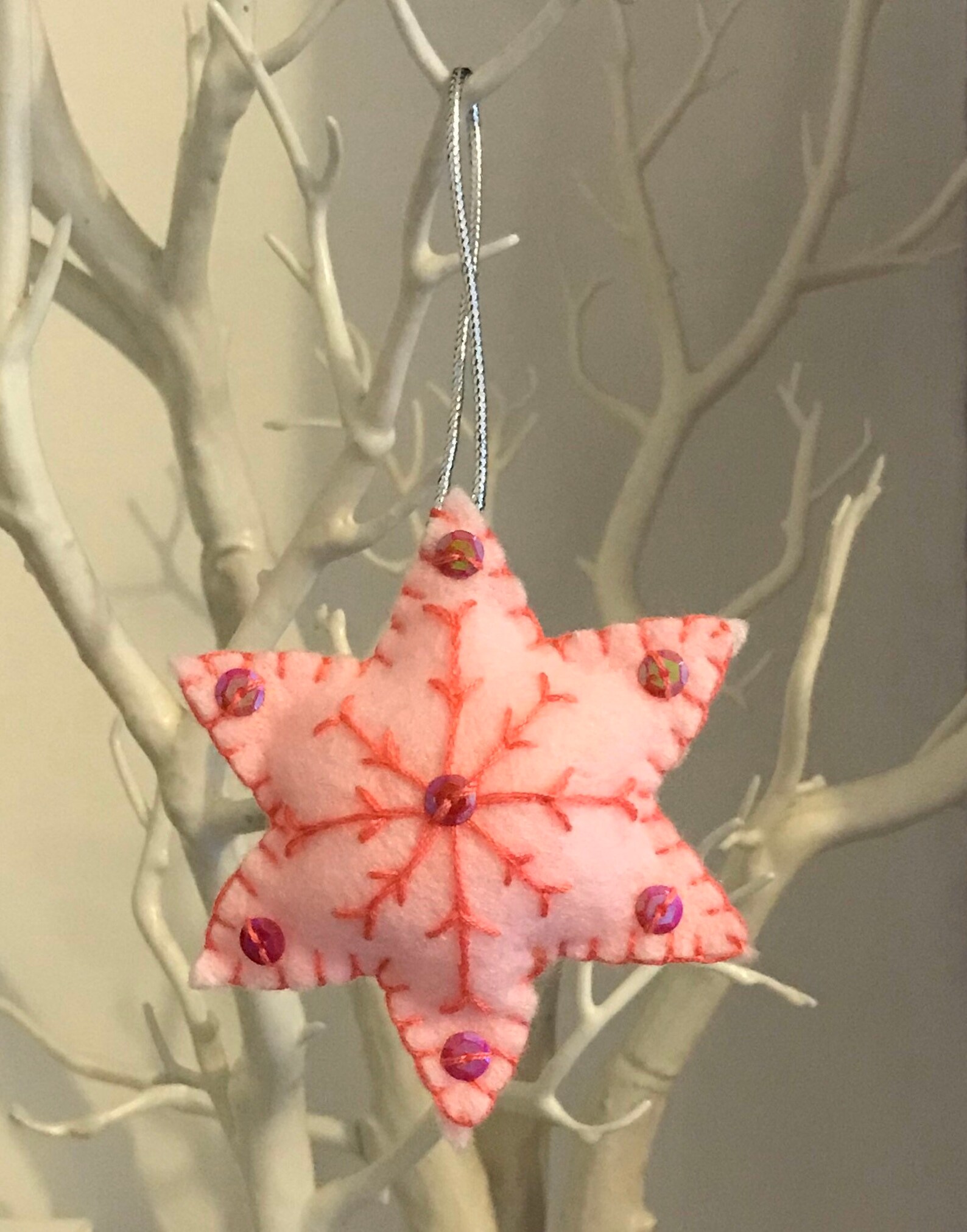 Set of 3 Hanging Felt Decorations - Etsy