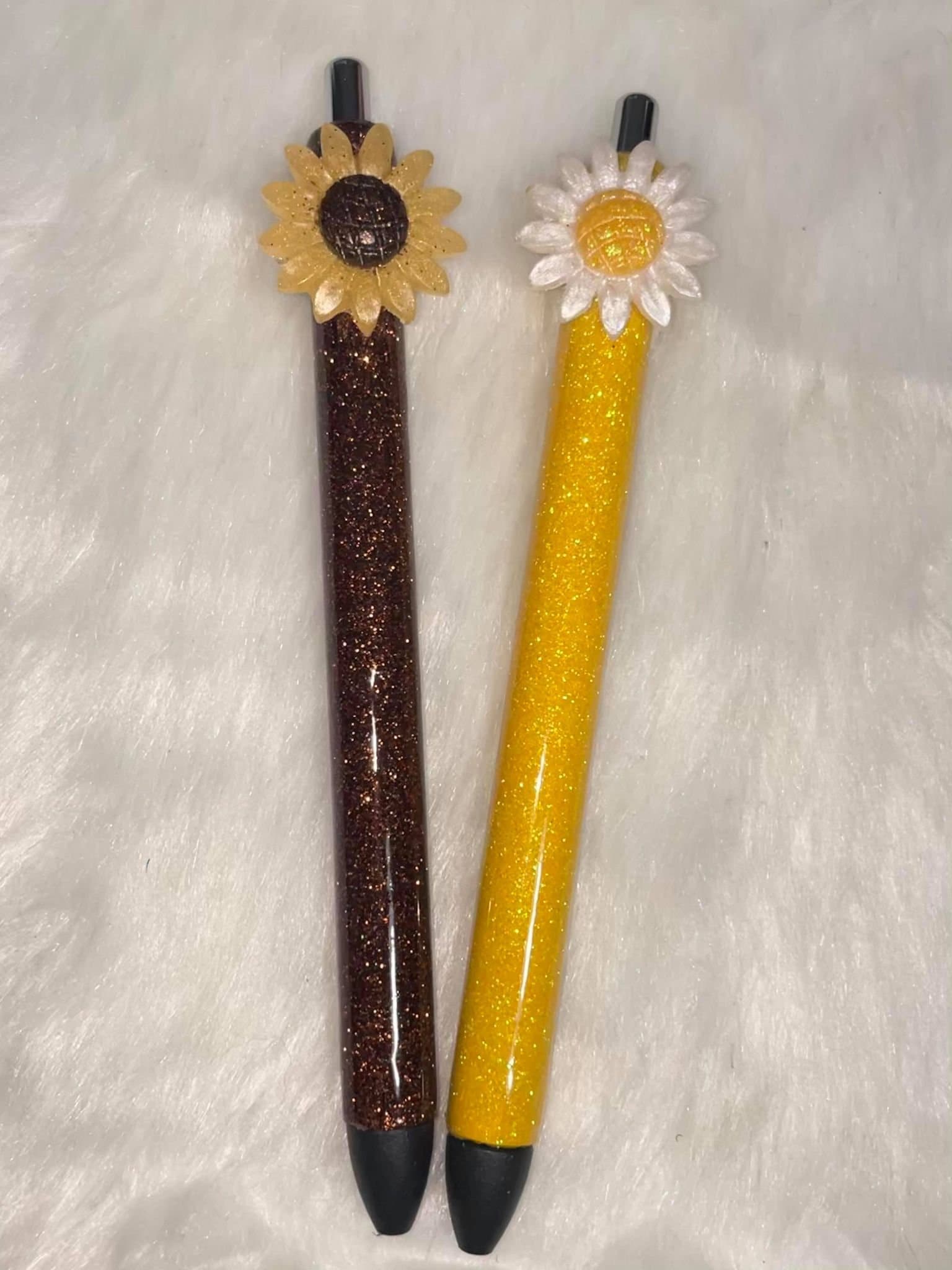 Daisy Resin Glitter Gel Pen Yellow or White Daisy - Etsy