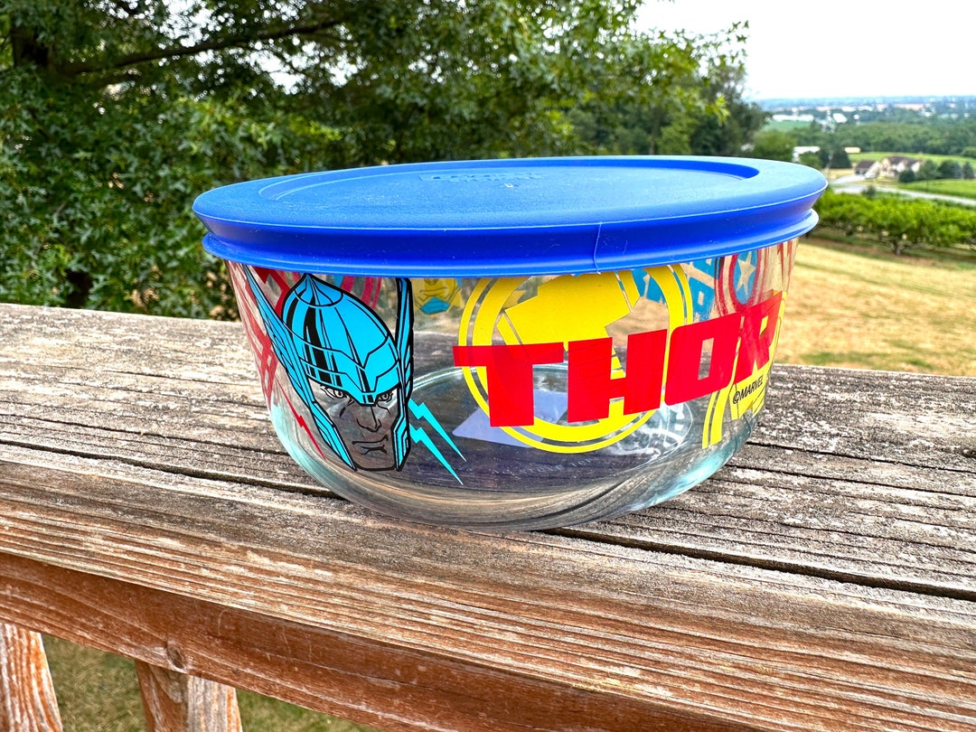 Pyrex MARVEL Thor/captain America 4-cup Storage Container W/ Blue Lid ...