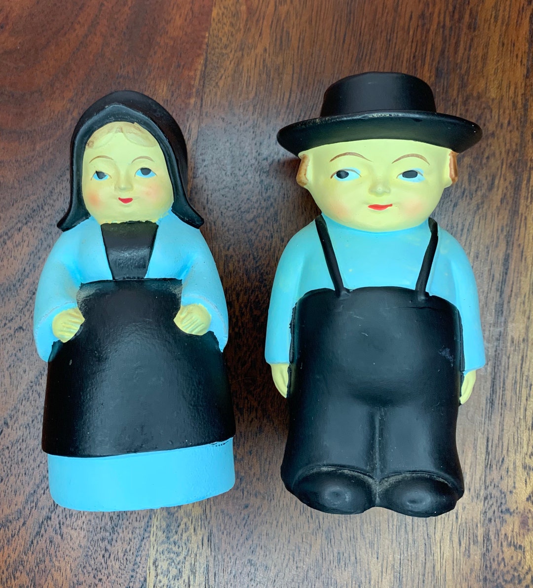 Vintage Dutch Amish Couple Salt and Pepper Shakers by Brinns of ...