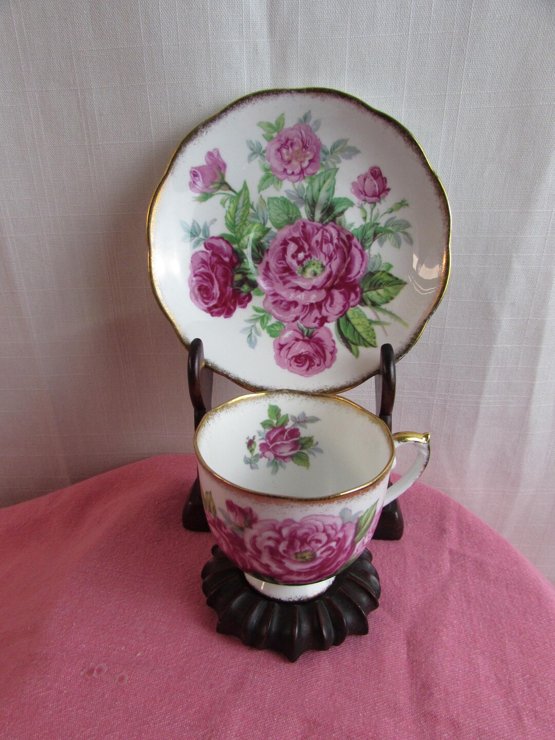Vintage Roslyn Cup & Saucer Crimson Glory ROSES Gift/tea Party English ...