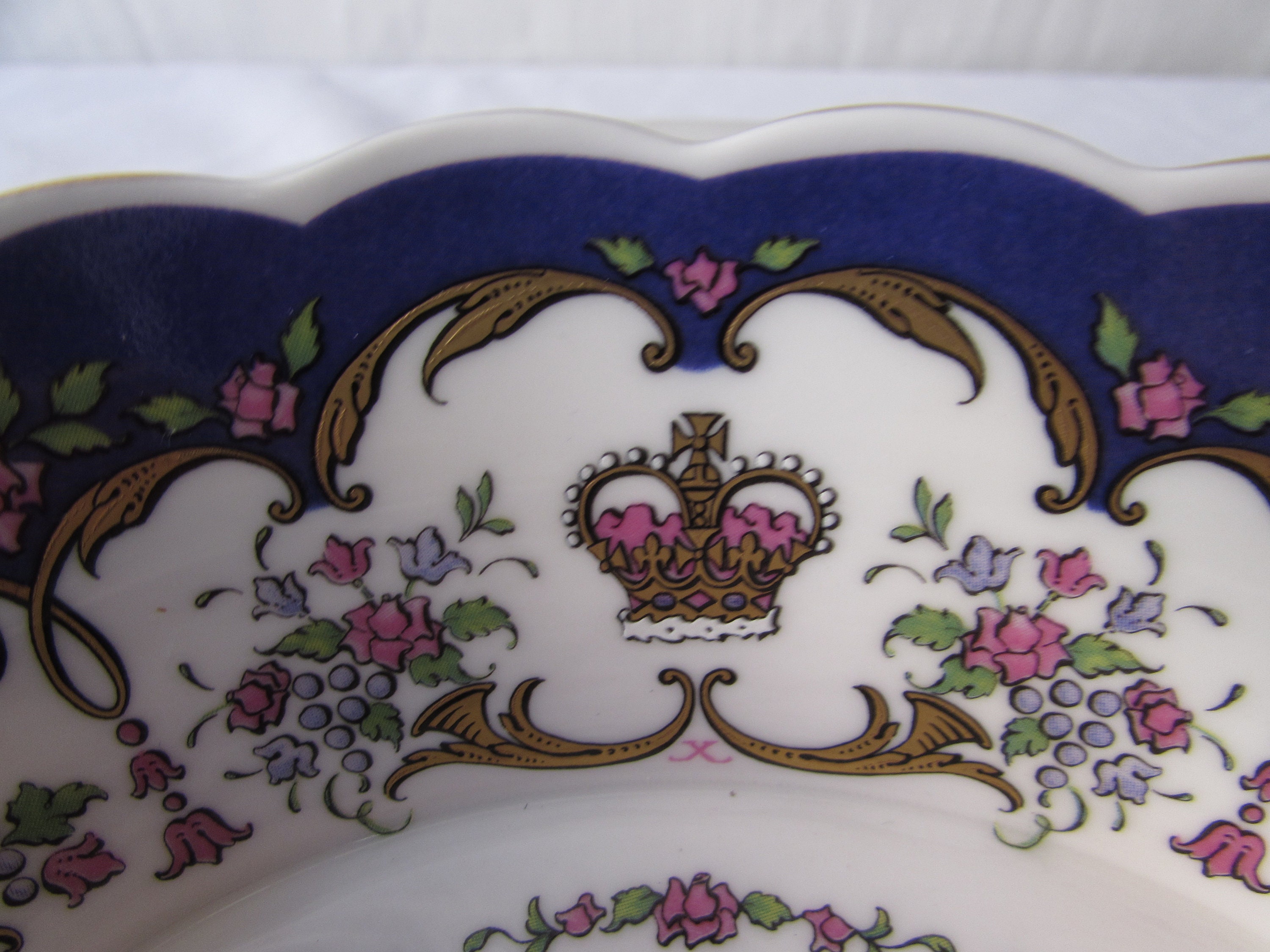 Porcelain Bowl with handles Queen Victoria's Bowl The | Etsy