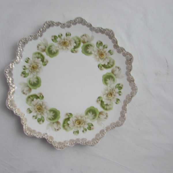 Water Lily Plate - Etsy