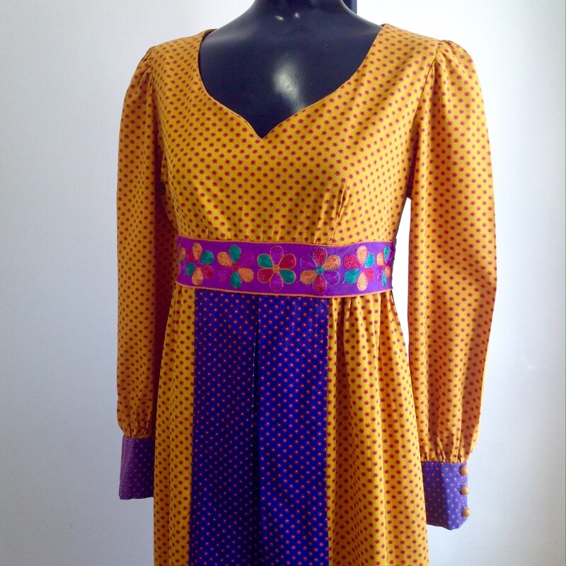 Groovy Dress - Etsy